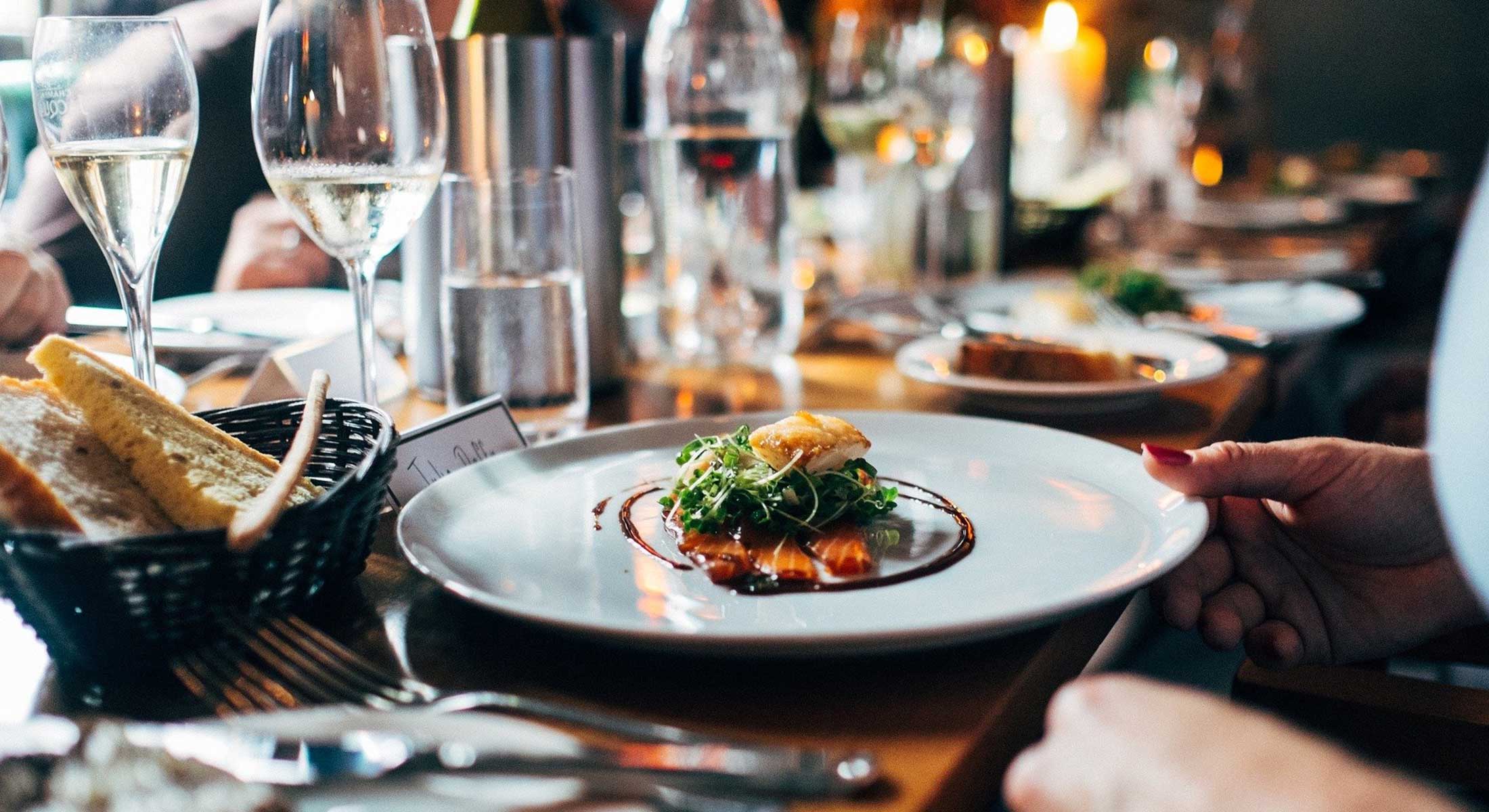 Les restaurants alentours - Hôtel Le Seize Nice